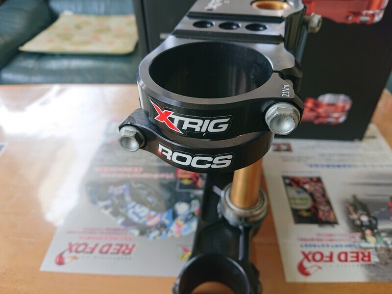 XTRIG TRIPLE CLAMP ROCS TECH...: WARLOCK MOTORCYCLES BLOG